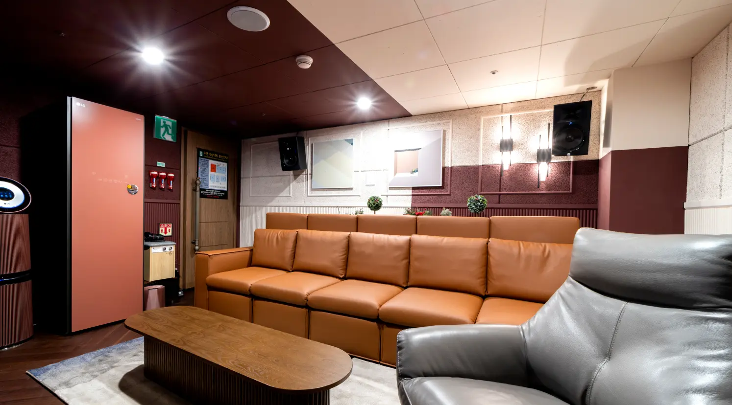 Lotte Cinema | Lotte World Tower & Mall